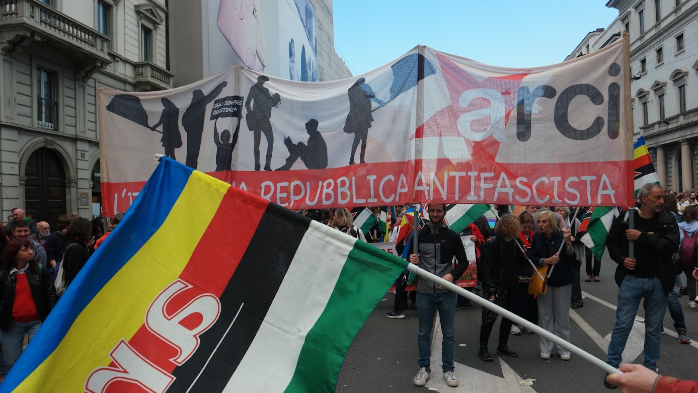 Video/ L'Arci tra i 100 mila a Milano - [Arci - Giornalismo partecipato]